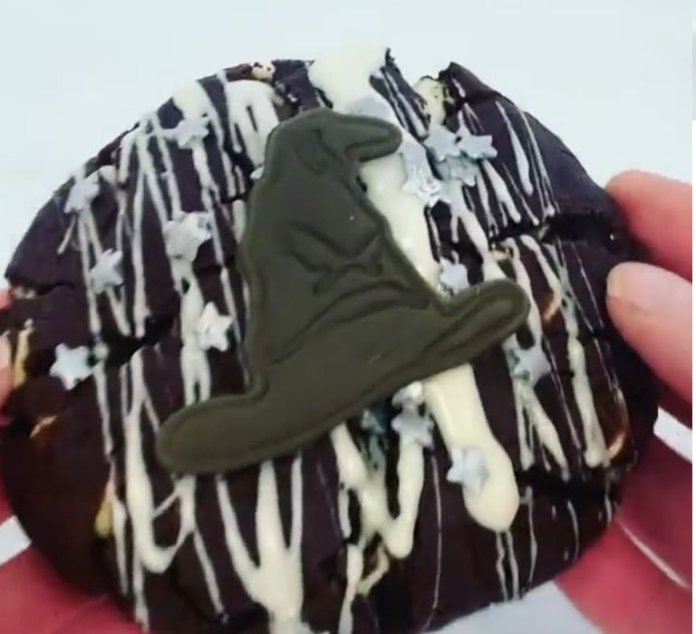 sorting hat cookie – Bake for the Soul